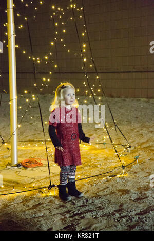 Jaidyn Wright, 3, daughter of Staff Sgt. Steven Wright and his wife ...