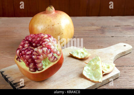 Pomegranate fruit cut dissect Stock Photo - Alamy