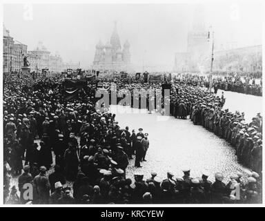 May Day Parade in Red Square, Moscow. 9th May 1967 Stock Photo - Alamy