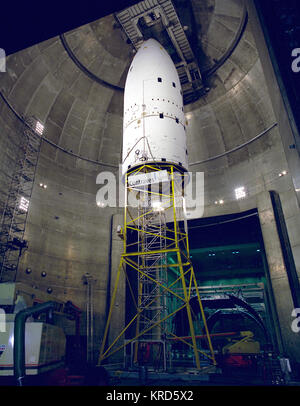 Ariane 5 payload fairing jettison test Stock Photo: 169320571 - Alamy