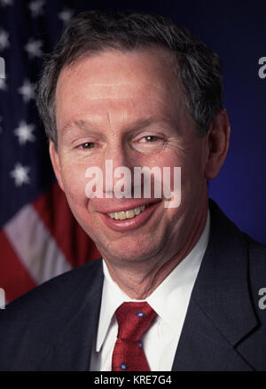 Michael D. Griffin official portrait Stock Photo - Alamy