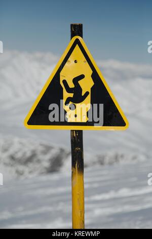 Mountain Waring Sign Stock Photo - Alamy