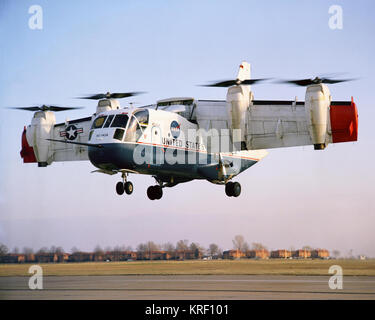 Ling-Temco-Vought XC-142A 62-5924 / NASA 502 (msn 4), on display at the ...