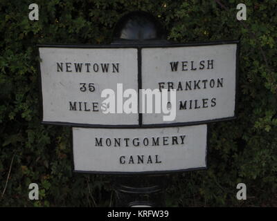 Frankton Locks on the Montgomery Canal Stock Photo - Alamy
