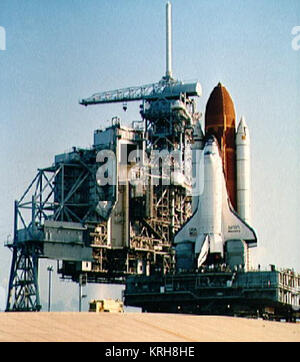 STS-26, Space Shuttle Discovery Launch, 1988 Stock Photo - Alamy