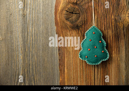 Weihnachten Holzhintergrund mit Baum und Stiefel Banner Stock Photo - Alamy