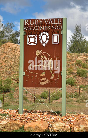 sign at entrance to rubyvale on the gemfields in queensland in ...