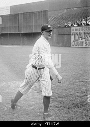 Carl Mays was a prominent American professional baseball pitcher who ...