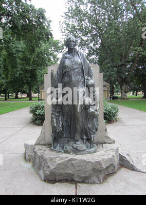 Esther Short Park in Vancouver, Washington, is home to the Pioneer ...