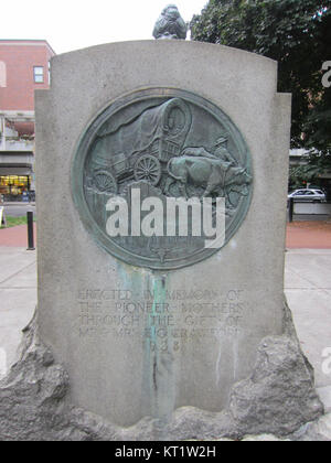 Esther Short Park in Vancouver, Washington, is home to the Pioneer ...