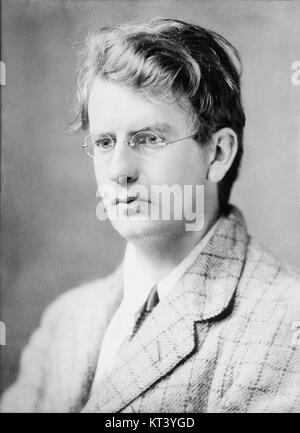 Scottish inventor John Logie Baird with his first television experiment ...