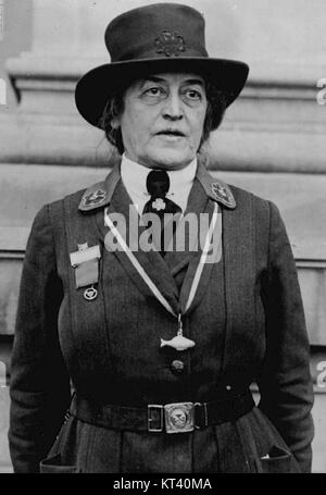 Juliette Gordon Low, founder of the Girl Scouts of the USA, in Girl ...