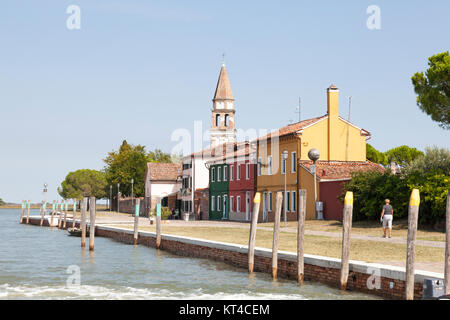 Colourful houses on Mazzorbo Island at dusk, Northern Venetian Lagoon ...