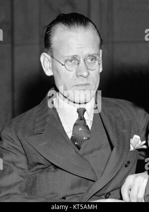 Philo T. Farnsworth was an American inventor known for his role in ...