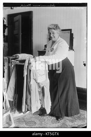 Schumann-Heink was a famous American contralto singer known for her ...