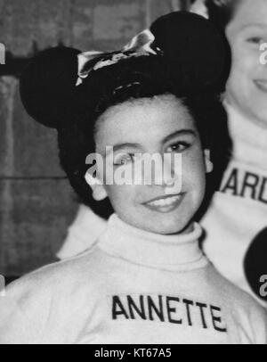 MICKEY MOUSE CLUB, Annette Funicello, Jimmie Dodd, Bobby Burgess, 1955 ...