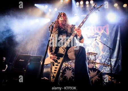 Marcel „Schmier“ Schirmer (Destruction) on 03.12.1987 in München ...