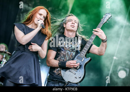 Simone Simons, singer of the Dutch symphonic metal band "Epica" with ...