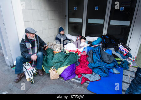 Manchester UK; 25th. December 2017: Manchester rough sleepers in ...