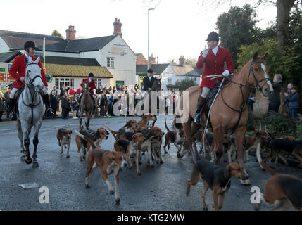 Woore, Shropshire, UK. 26th Dec, 2017. Boxing day mock hunt by the ...
