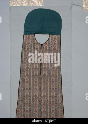A historical barber's apron from the Metropolitan Museum of Art ...