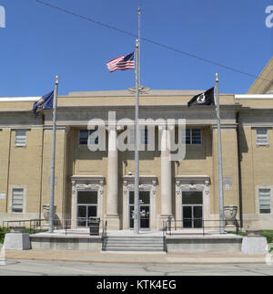 The Atchison County Memorial Hall in Kansas features a grand entrance ...