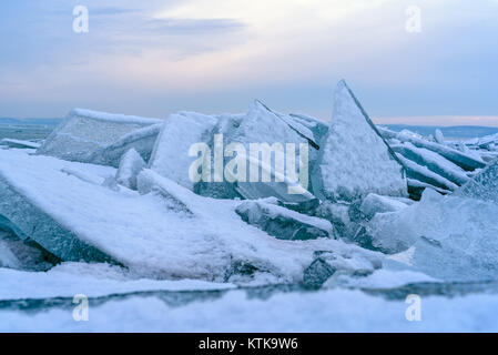 Floating cracked ice sheets Stock Photo - Alamy