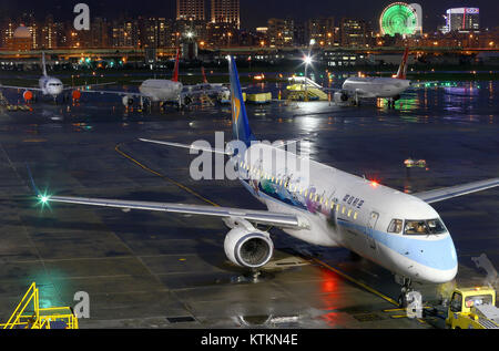The Boeing 737-800 with the registration number PH-BCA, operated by KLM ...