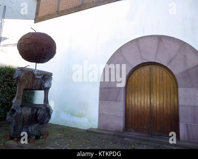 Astigarraga Zapiain Sagardoa is a traditional cider from the ...