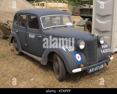 The 1944 Austin 10, owned by Remco Algra, is a classic car from the mid ...