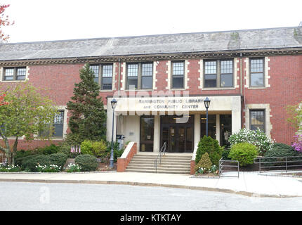 Exterior of the Barrington Public Library and Community Center Stock ...