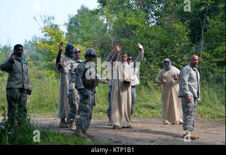 Soldiers of the 42d ID NYARNG, and 642 ASB during their mounted ...
