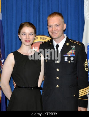 Newly appointed JAG officers recite their Oath of Office during a ...