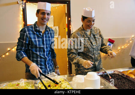 Army mess serving Christmas dinner Stock Photo - Alamy