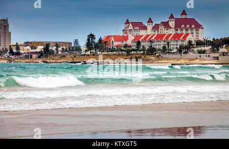 Port Elizabeth, South Africa - beachfront walkway at Humewood beach ...