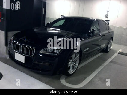 The BMW ActiveHybrid 7 (F01) is a luxury hybrid sedan known for its ...