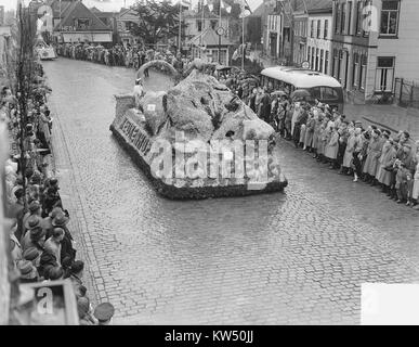 This image captures the Bloemencorso flower parade in Lisse ...