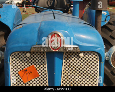 The Bleu Fordson Major is a tractor model manufactured by Fordson. It ...