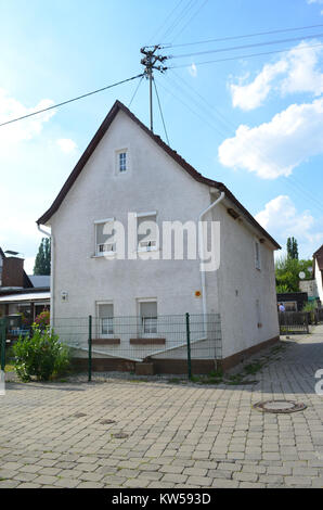 Bonameser Hintergasse 5 is an address located in Bonames, Germany. This ...