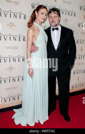 KURYLENKO,CROWE, THE WATER DIVINER, 2014 Stock Photo - Alamy