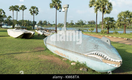 LTTE boats, submarines and torpedoes on display Stock Photo - Alamy