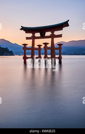 The Floating Toori Gate of Itsukushima Shrine (Miyajima Shrine Stock ...