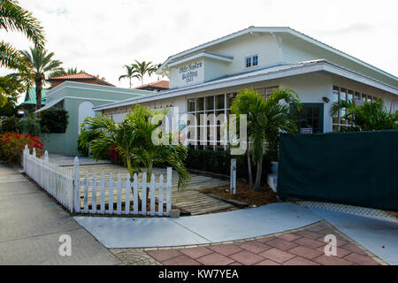 Naples City Hall, Naples, Florida, USA Stock Photo - Alamy