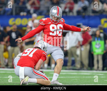 Ohio State Buckeyes place kicker Jayden Fielding (38) punter Joe ...