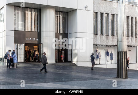 Zara Store in the Rotunda Building in Birmingham Bullring West Midlands ...
