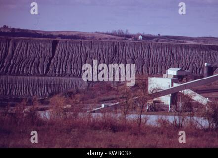 The mining buildings. Strip mine Stock Photo - Alamy