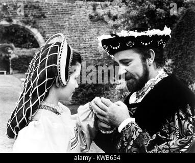 ANNE OF THE THOUSAND DAYS, from left, Richard Burton, Irene Papas, 1969 ...