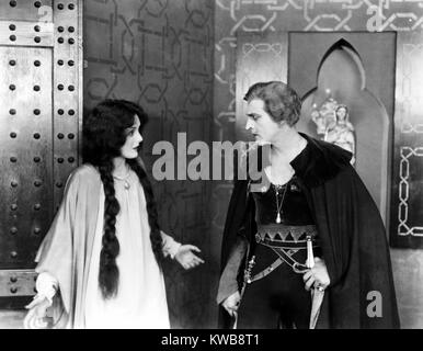 JOHN BARRYMORE as DON JUAN 1926 director ALAN CROSLAND screenplay Bess ...