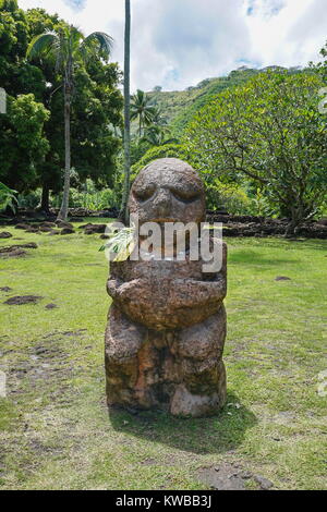 Tahiti, French Polynesia, ancient Tiki god at the Museum of Tahiti and ...
