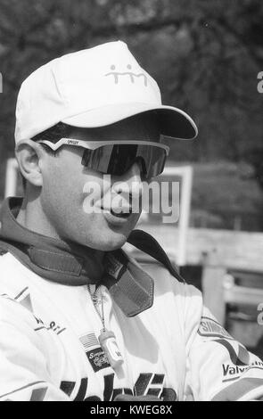 Charlie Burt British Formula 2 at Oulton Park, April 1992 Stock Photo ...